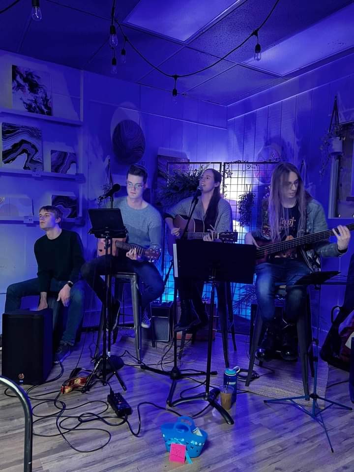 Event Reminder: LoLoPalooza! (feat. SMH My Head) – LoLoBee's Lounge